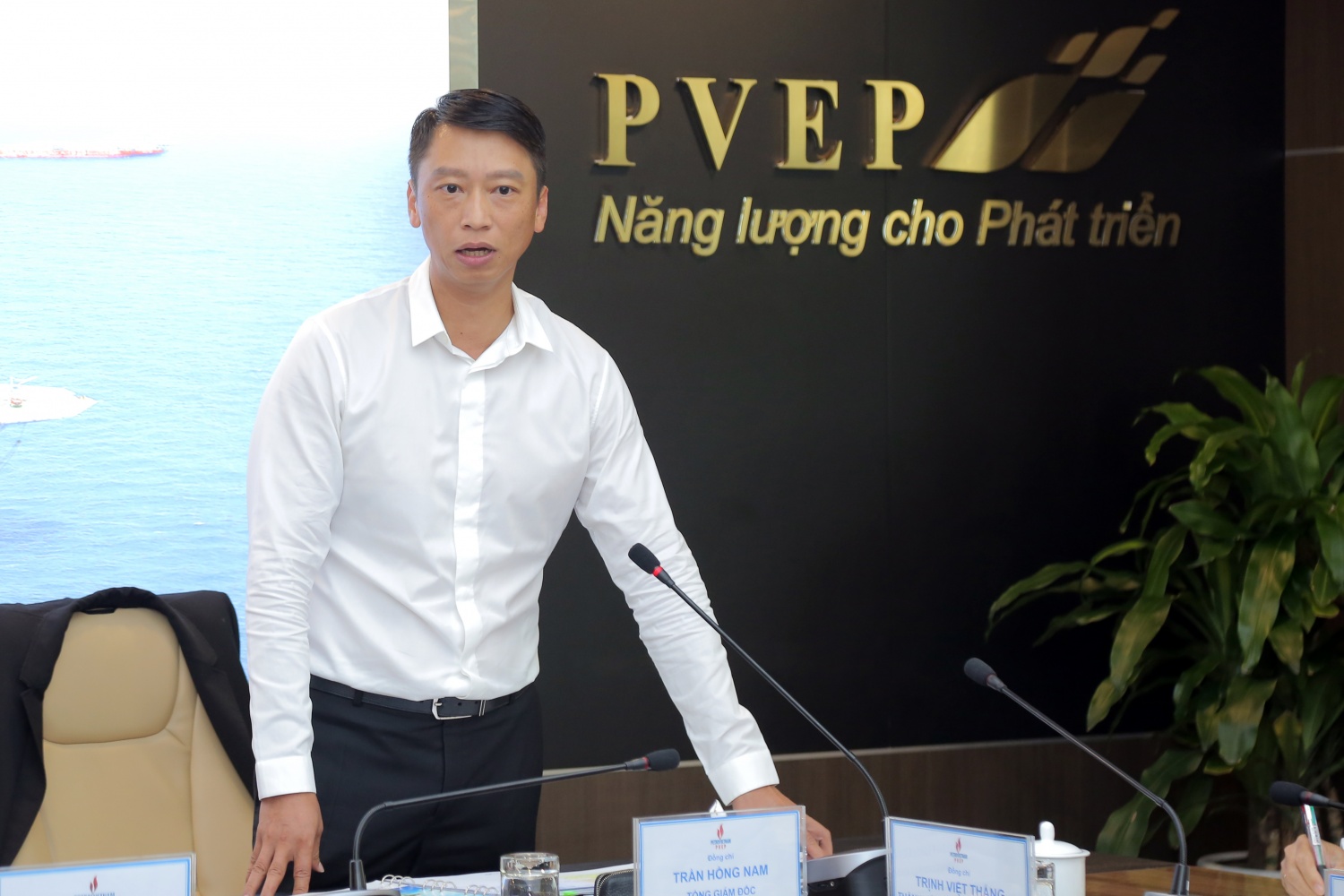 Tổng Giám đốc Petrovietnam Lê Ngọc Sơn làm việc với PVEP: Tập trung đẩy ...